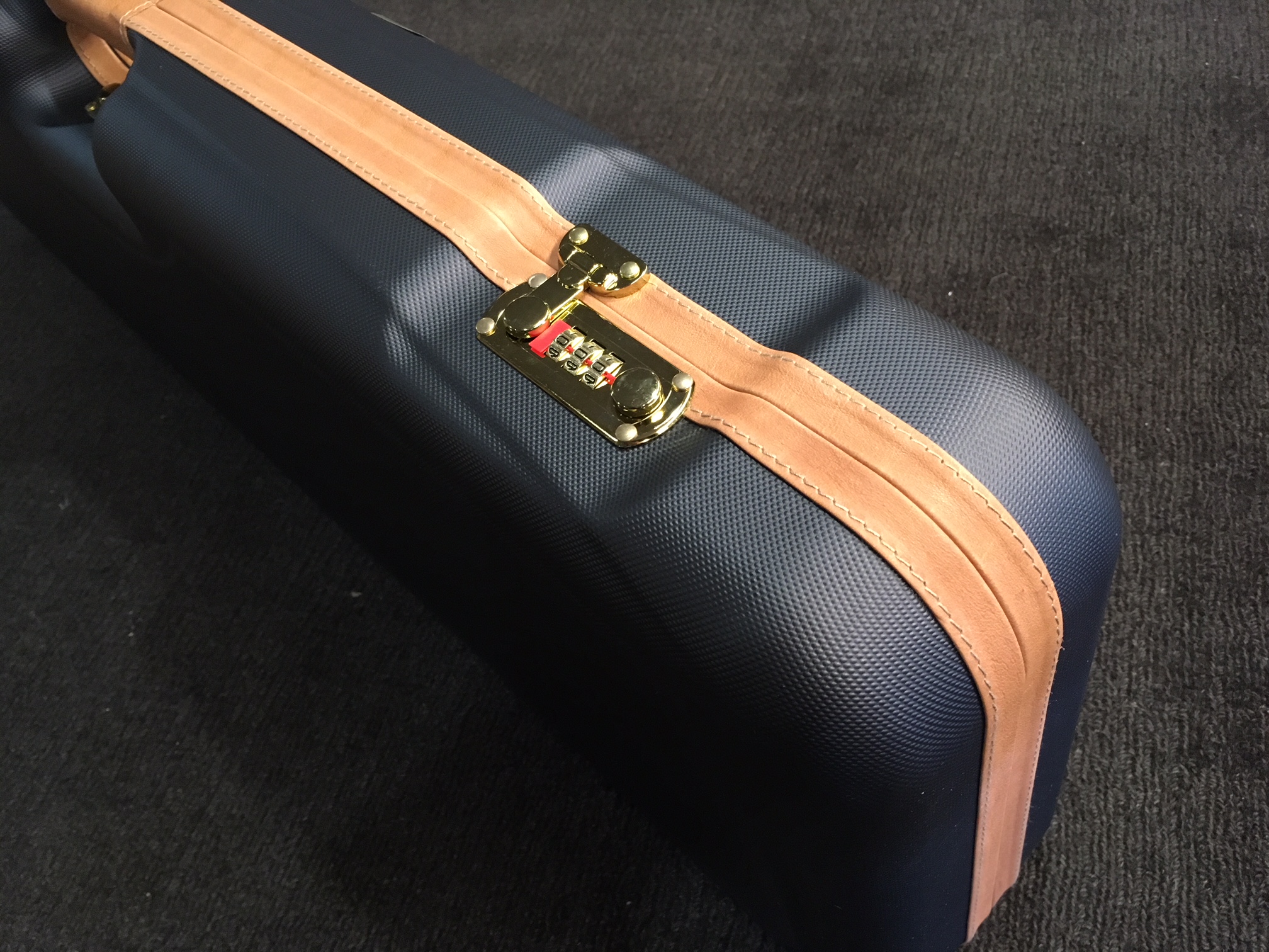 Blaser Deluxe Shotgun Case | Mulliners