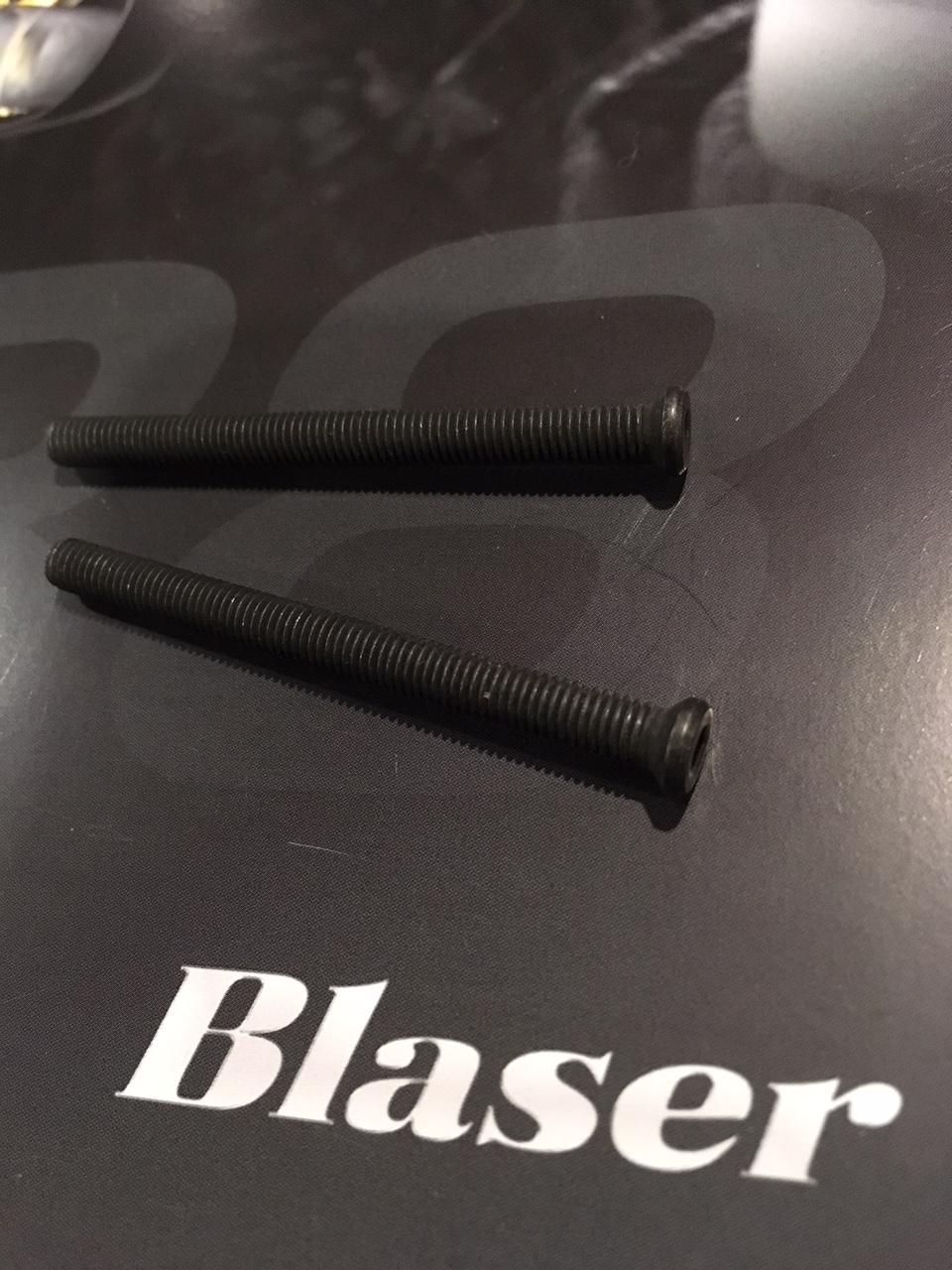 Blaser R8 – M5 Screws for the Recoil Pad & Spacer fitment | Mulliners